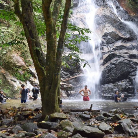 Kanching waterfalls- enjoy the serenity of the seven cascades of waterfalls
