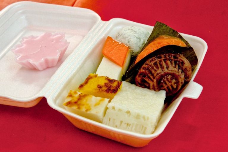 20 Must-try Restaurants and Street Food in Kampar