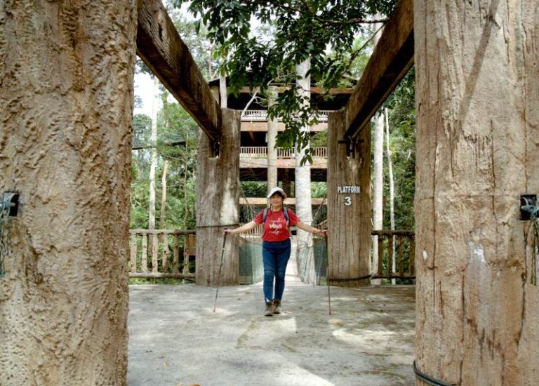 Kenyir Lake Travel Guide: Where to Go, Stay & What to Expect