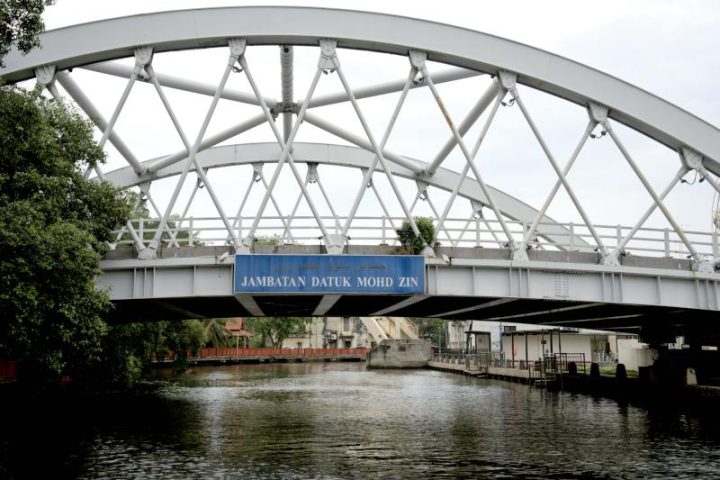 Melaka River Cruise (Day & Night) Guide: Tickets & Jetties