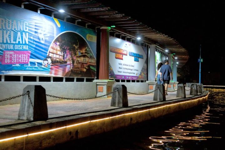 Melaka River Cruise (Day & Night) Guide: Tickets & Jetties