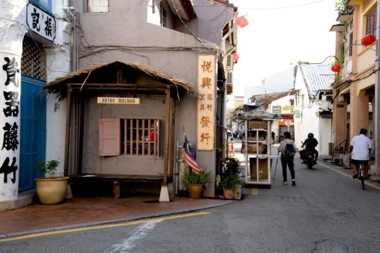 What to See in Melaka- Jonker Street & Other Top Places