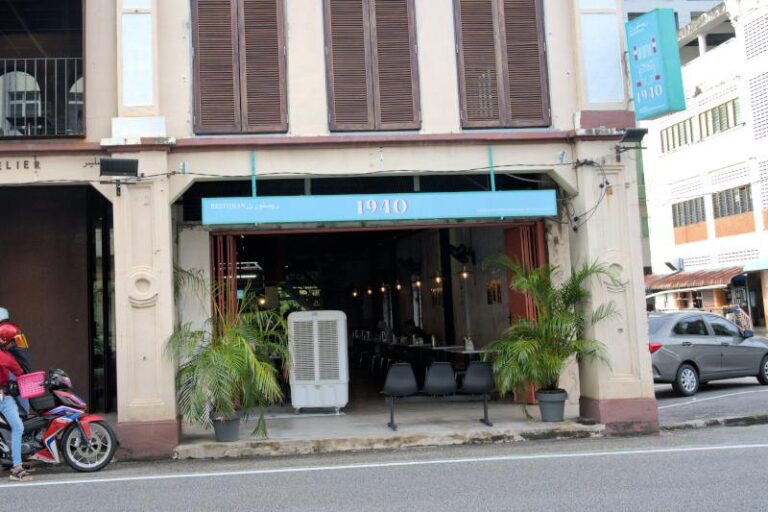 16 Best Restaurants and Cafes in Kuantan You Should Visit